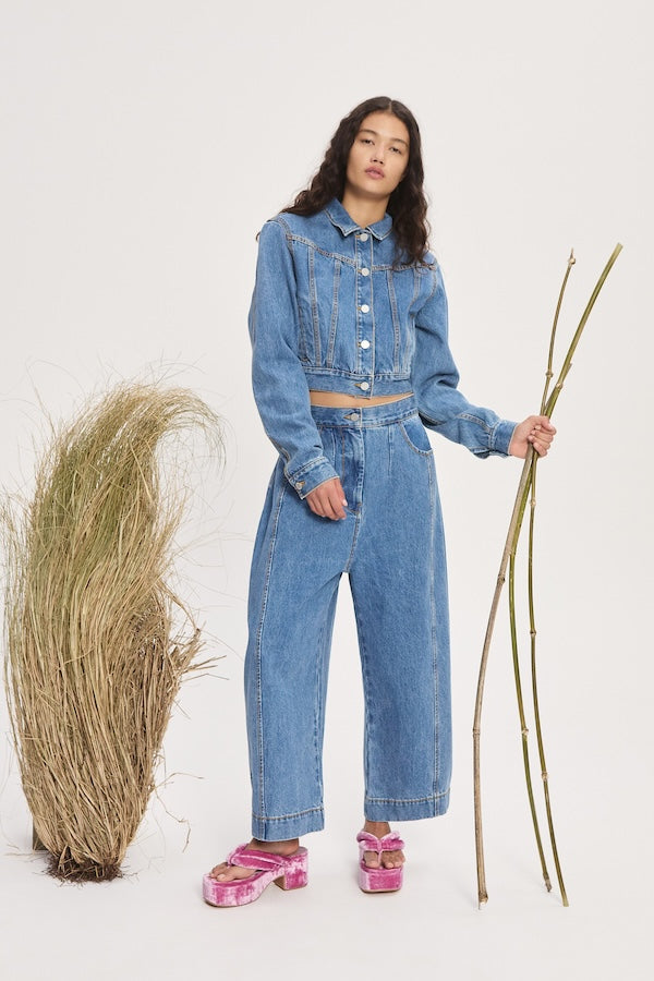 STEPHI COCOON LEG DENIM JEAN